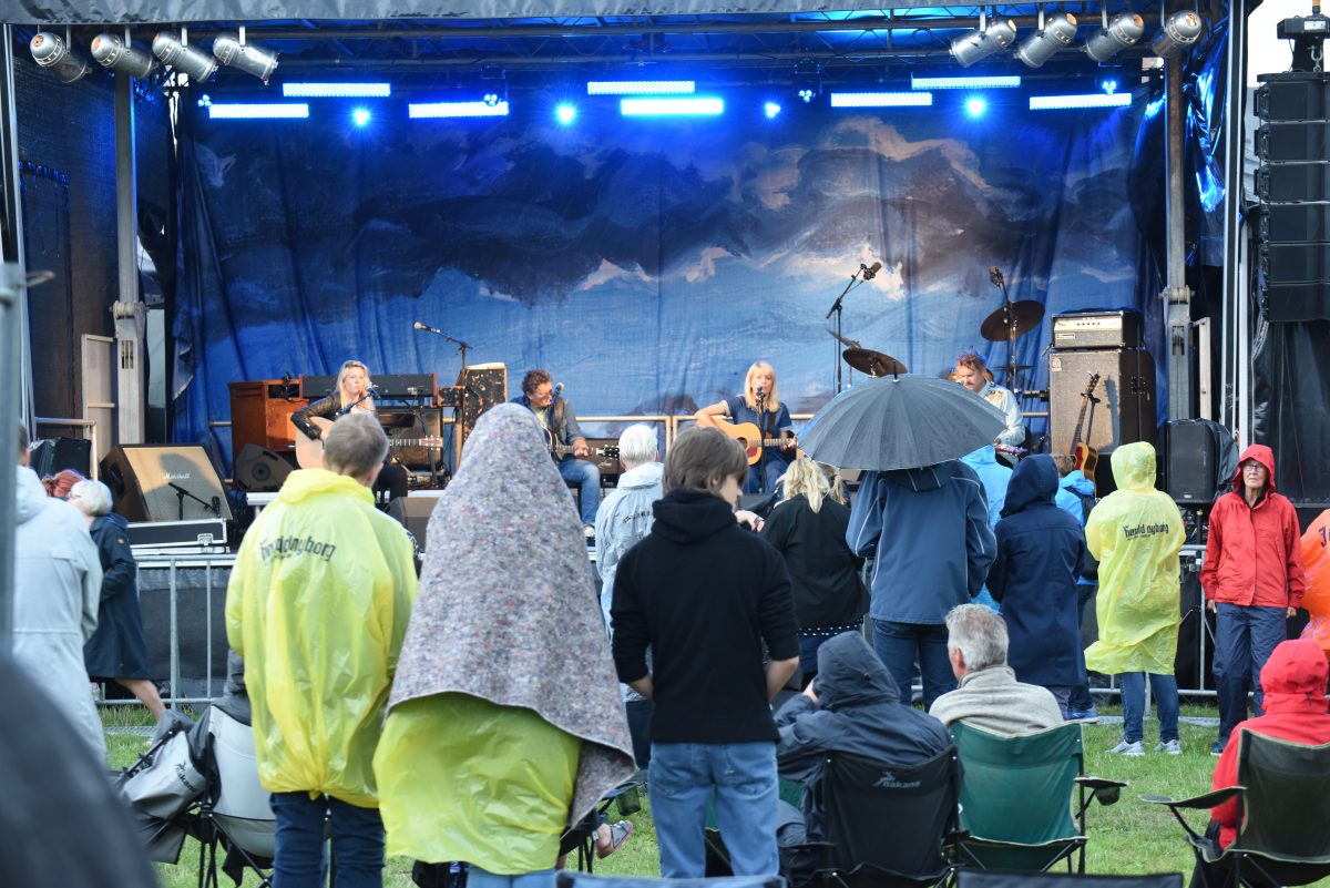 Koncert: Regn ingen hindring. - Ryk Ind