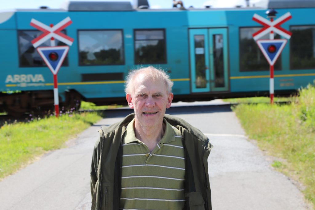 Thyge og Jernbanen - Ryk Ind