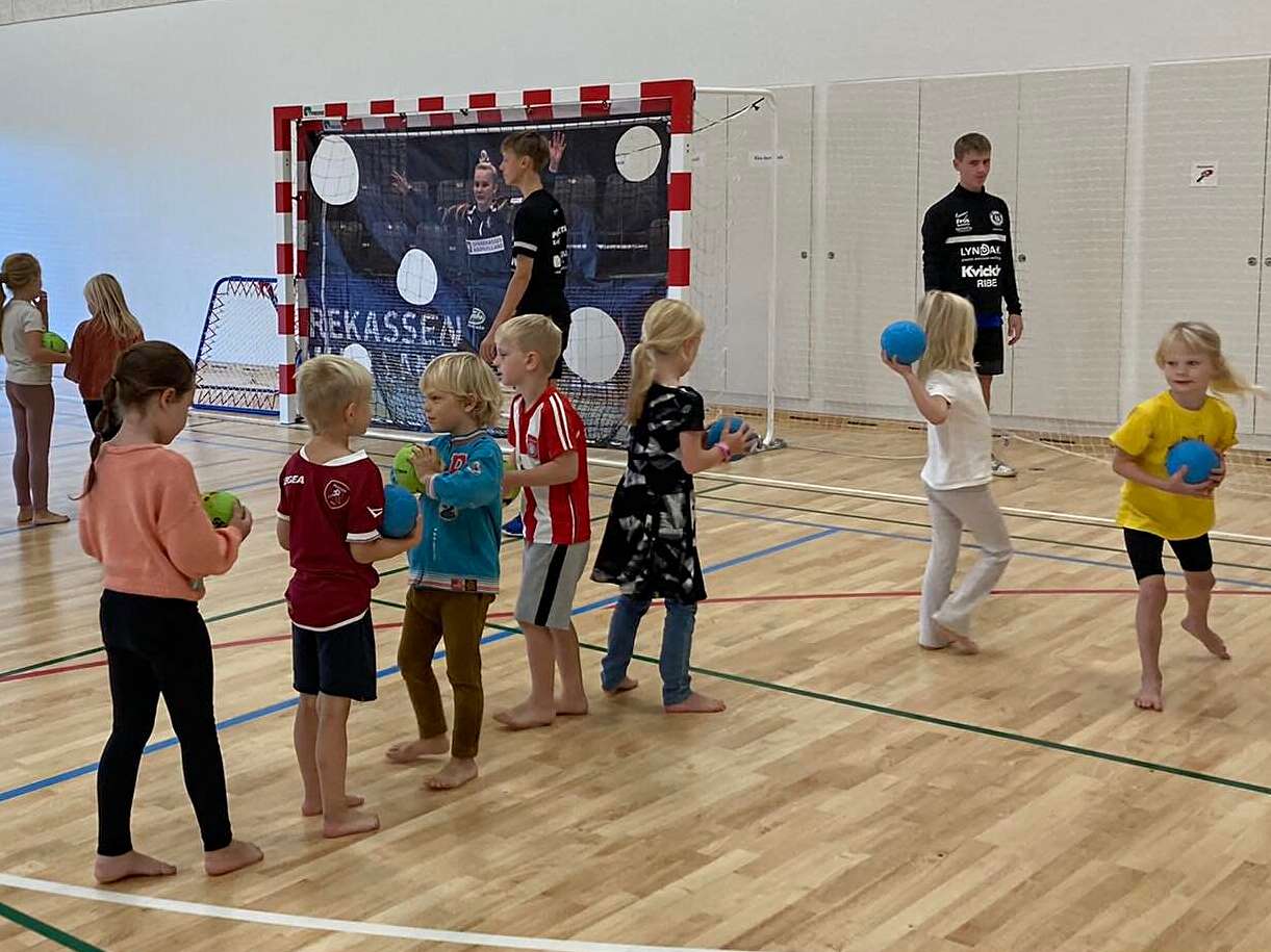 glade børn I - Ryk Ind