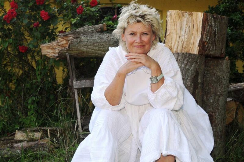 Gitte Hænning gæster igen Ribe med en koncert på katedralskolen - Ryk Ind