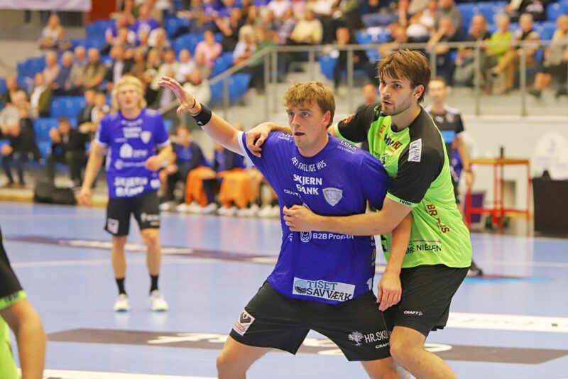 Ribe-Esbjerg HH kan onsdag - med en tiltrængt sejr - efterlade ...