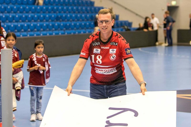 Greenkeeper Jan Birk Hübschmann nyder sit frivillige arbejde med at få ...